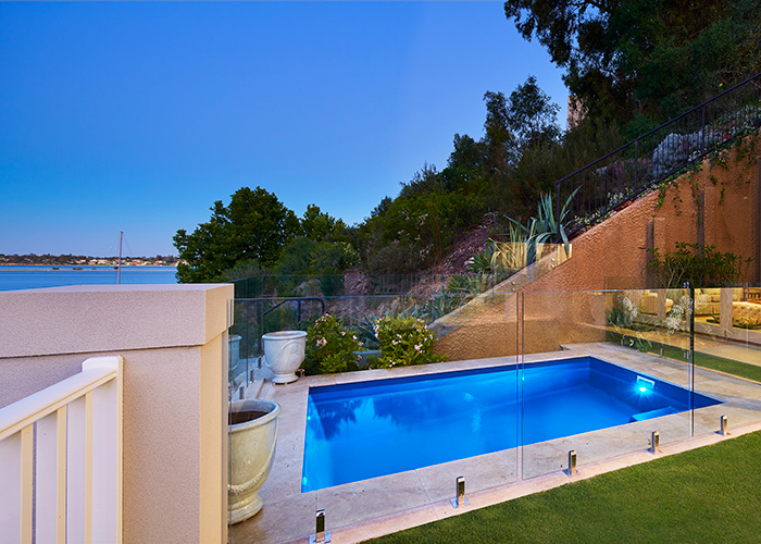 Stradbroke 4m x 2.5m Swimming Pool